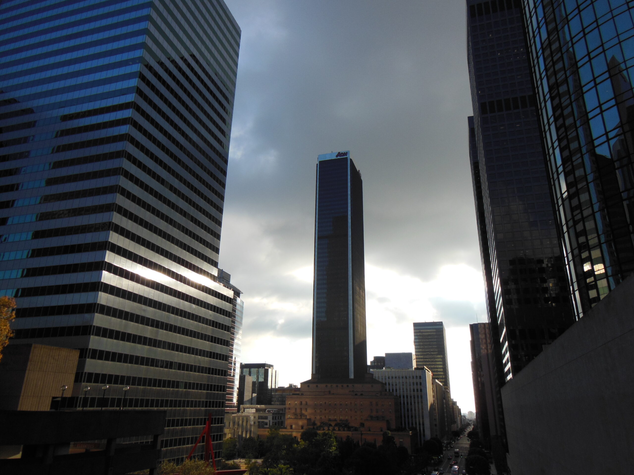 Aon Center - LA Conservancy