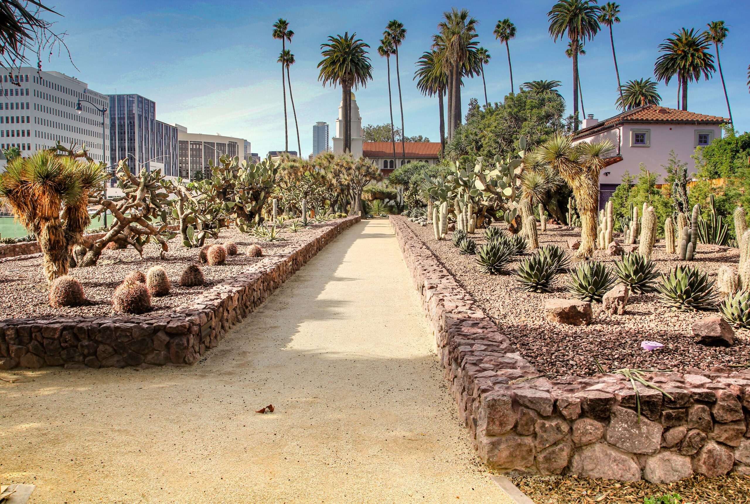 Beverly Gardens Park - LA Conservancy