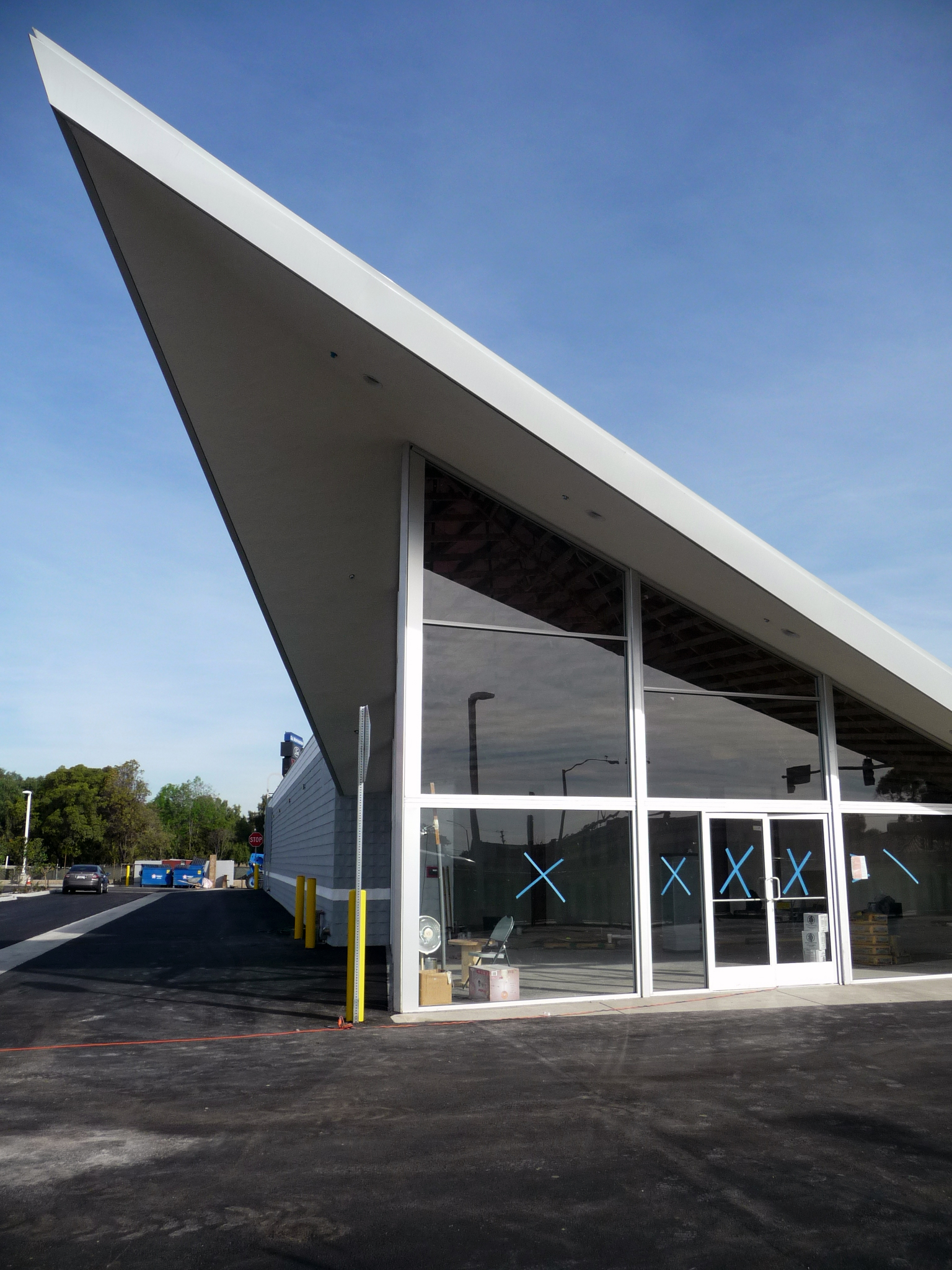 Ray Vines Chrysler - LA Conservancy