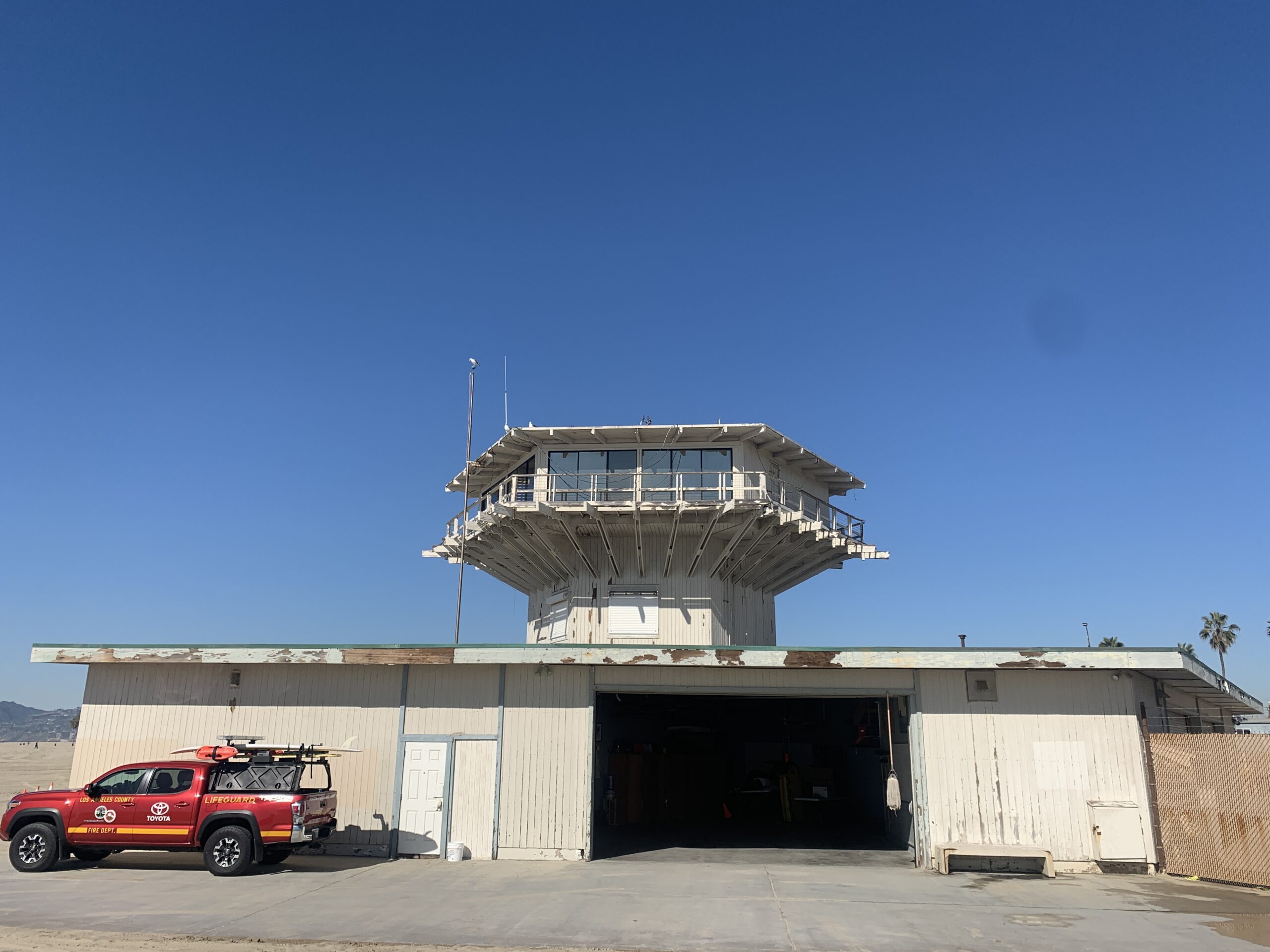Venice Lifeguard Station - LA Conservancy